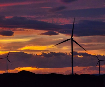 Windtech International - Capturing the Complex Physics Around Floating ...